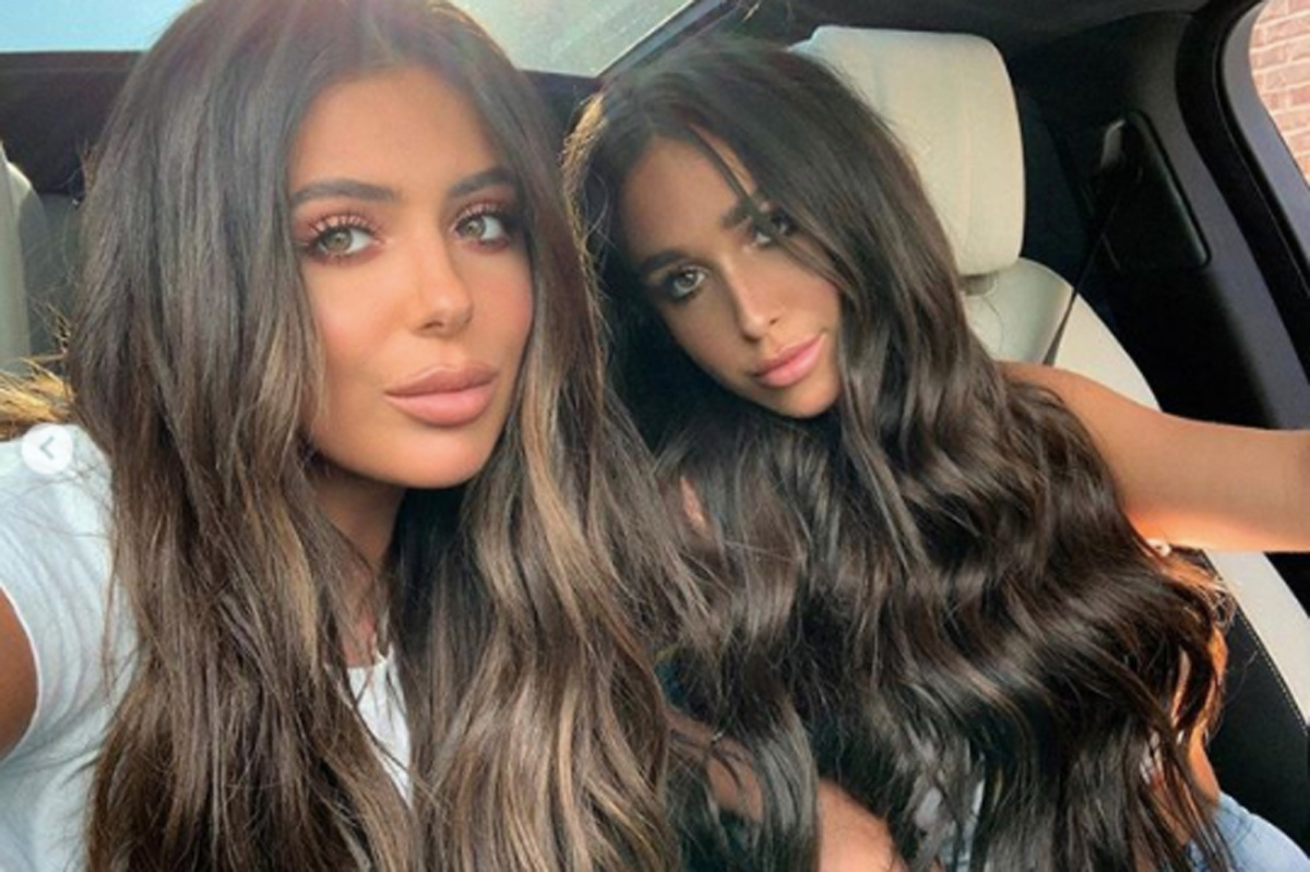 Brielle and Ariana Biermann are nearly identical with new brunette hair