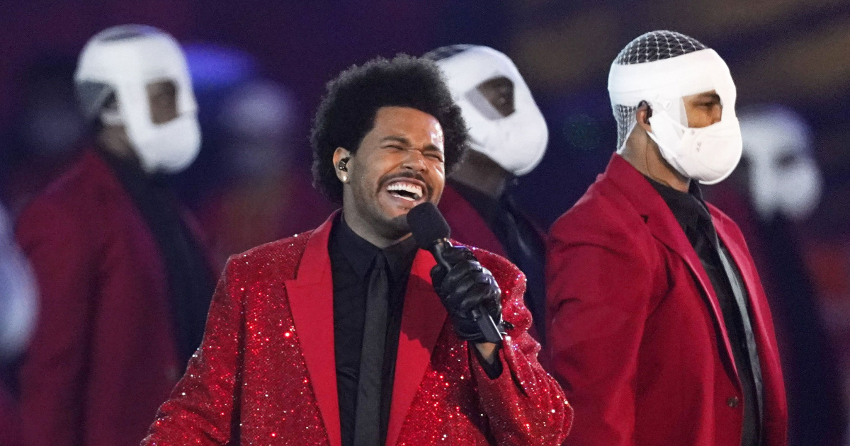 The Weeknd Finally Explains the Meaning Behind His Bandaged Character The Weeknd Finally Explains the Meaning Behind His Bandaged Character