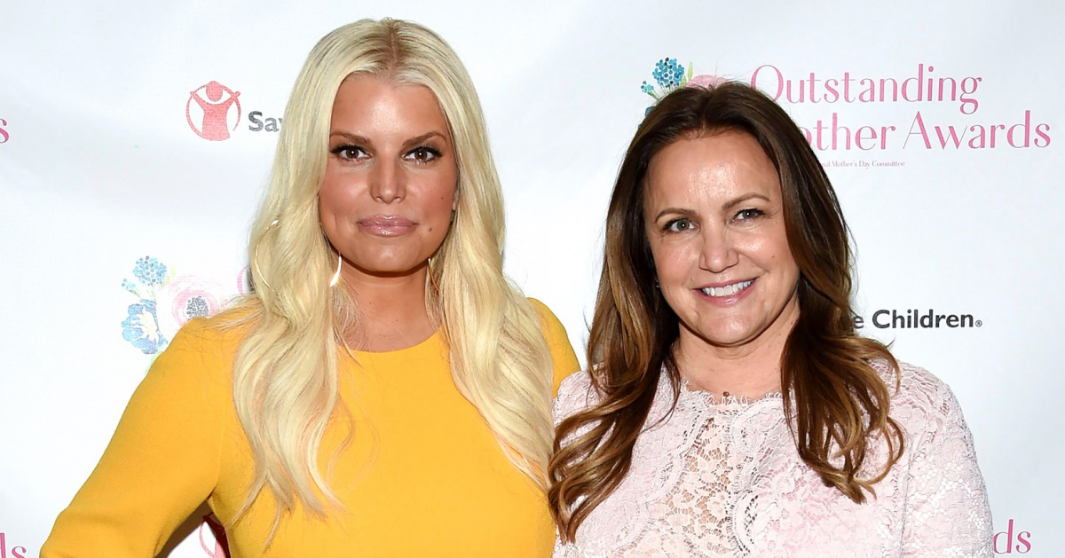 Jessica Simpson’s Mom Says ‘Terrible’ Body-Shaming Made Daughter ‘Hide Out’
