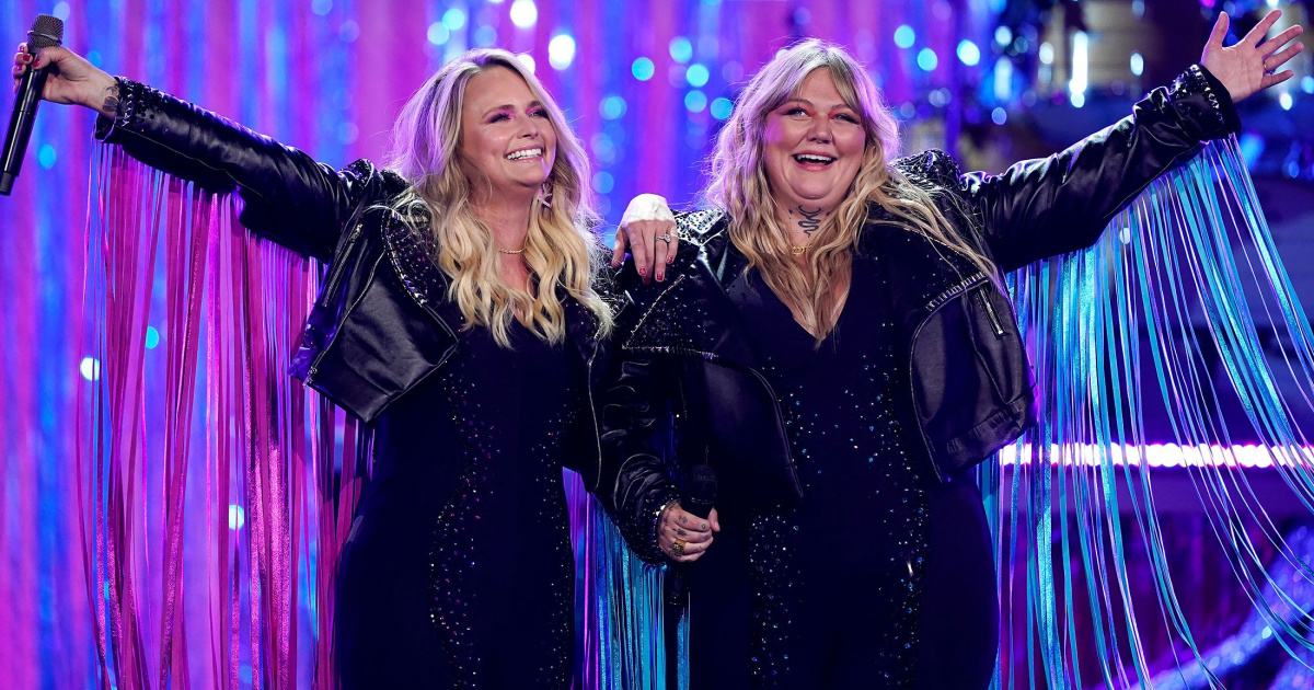 Elle King and Miranda Lambert Twin in Fringe Jackets at 2021 ACMs: Pics