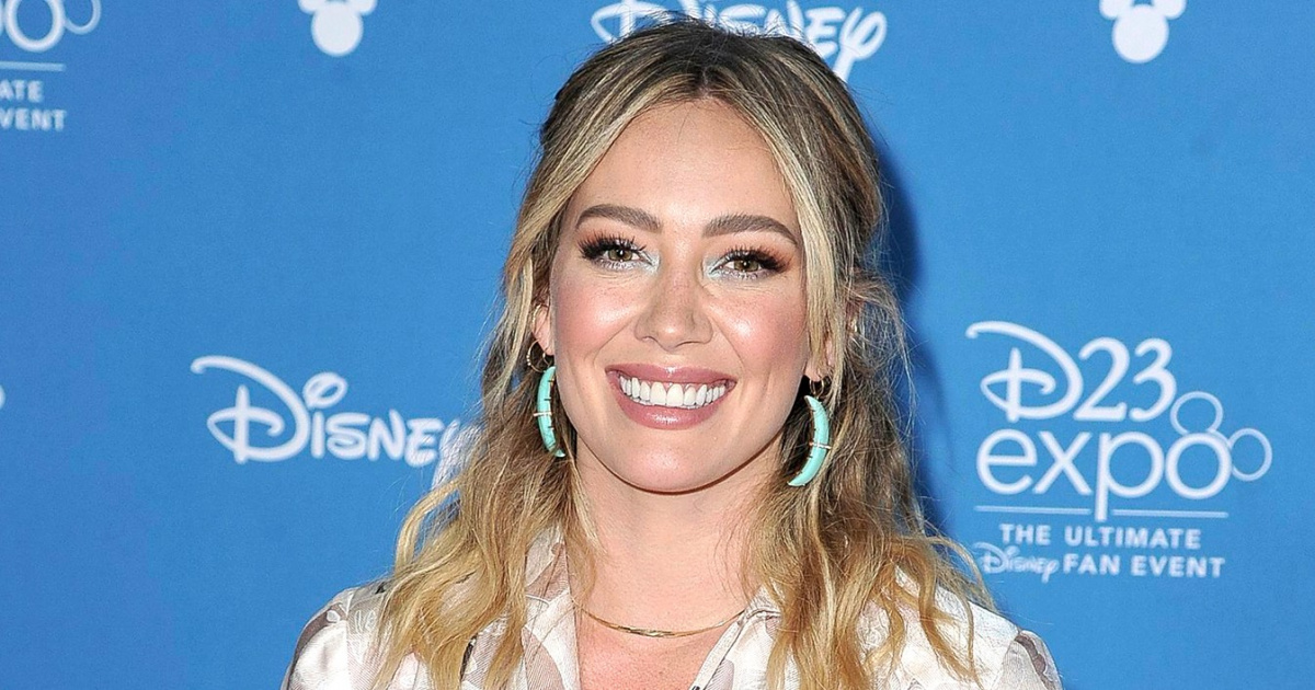 Hilary Duff Turns Blonde Hair Green ‘on Accident’ After Conditioner Mix-Up