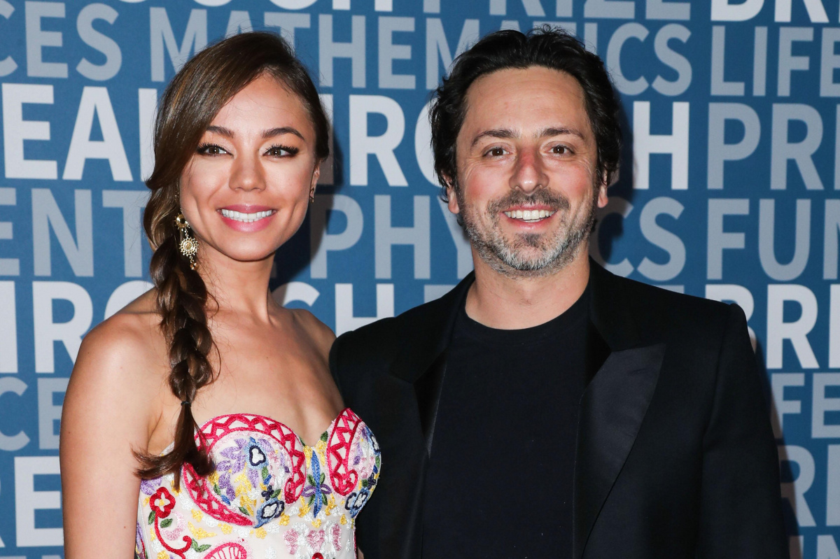 Who is Nicole Shanahan?